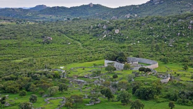 Archéologie : les vestiges du Grand Zimbabwe - BBC News Afrique