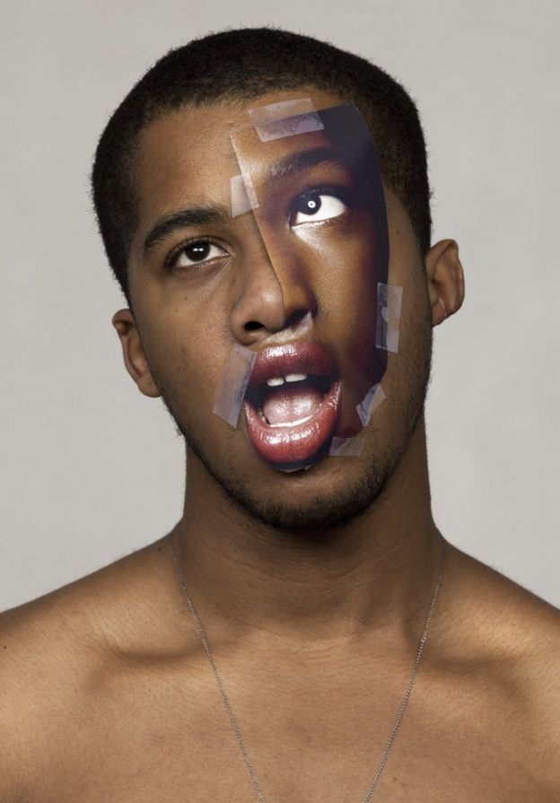 Body dysmorphia: Artists tackle distorted self perceptions - BBC News