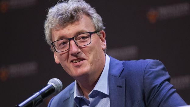 David MacMillan: 'Being Scottish helped me win Nobel Prize' - BBC News