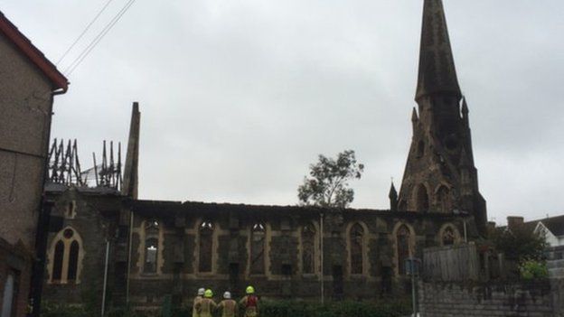 Five teenage boys arrested over Llanelli church fire - BBC News