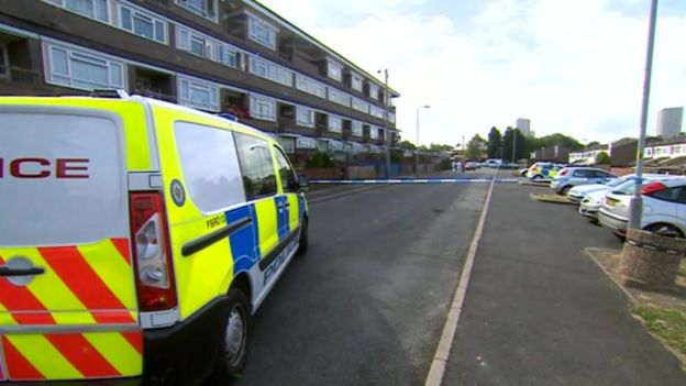 Wolverhampton shooting: Police using 'stop and search' powers - BBC News
