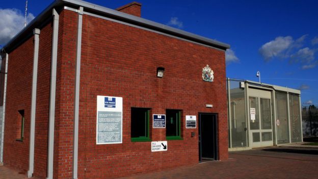 HMP Ranby: Troubled prison has 'unquestionably improved' - BBC News