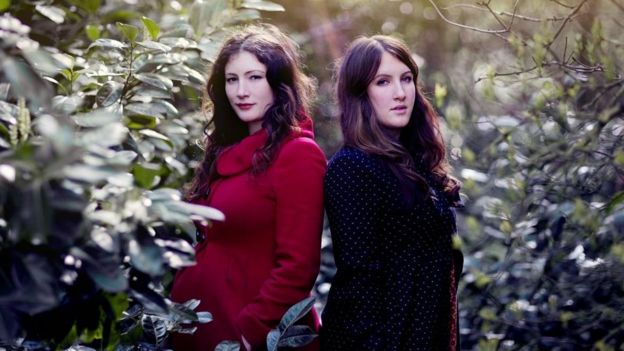 The Unthanks win best album at Folk Awards - BBC News