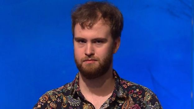University Challenge: Durham students reach final - BBC News