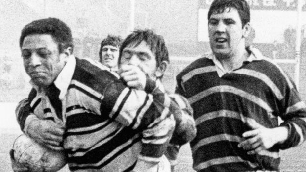 Clive Sullivan: The man who broke rugby's racial barrier - BBC News