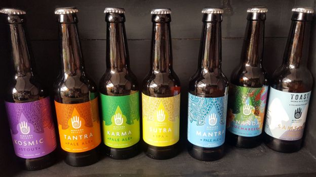 Young drinkers lead the trend for alcohol-free beer - BBC News