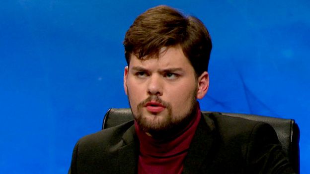 Bamber Gascoigne: Original University Challenge presenter dies at 87 ...