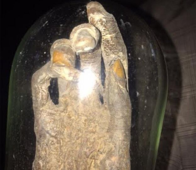 Elbows, skulls and holy hands: Venerating England's saintly relics ...