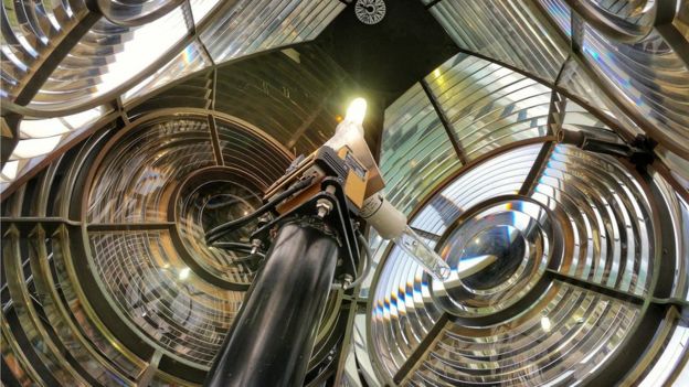 Lighthouse life: 'We are so lucky to be doing this job' - BBC News