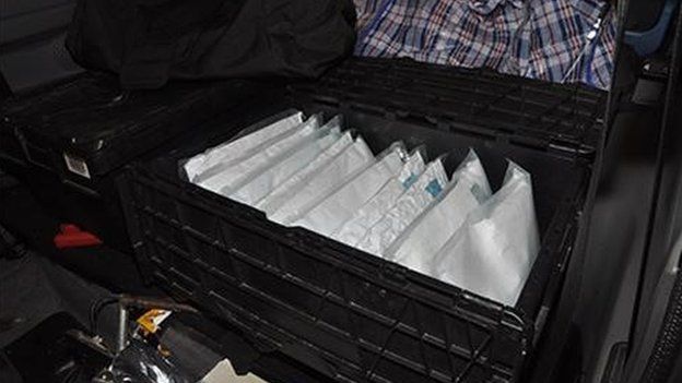 Hampshire drug bust: Six men jailed after force's 'biggest haul' - BBC News