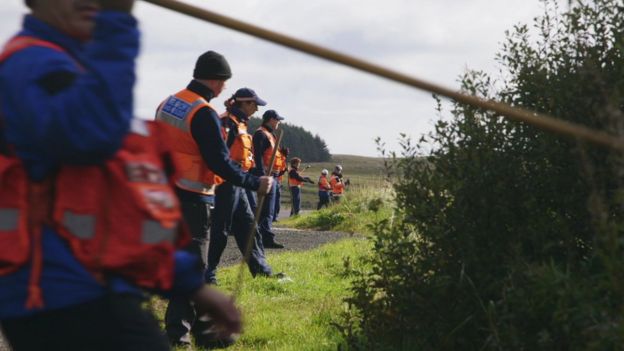 The Search: The people who look for the missing - BBC News
