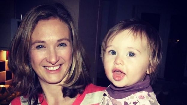 Sudden Unexplained Death in Childhood: Parents demand answers - BBC News