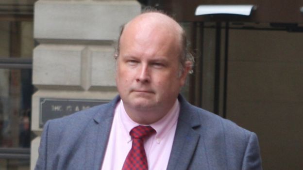 Kevin O'Gorman: Pay-outs for victims of disgraced academic - BBC News