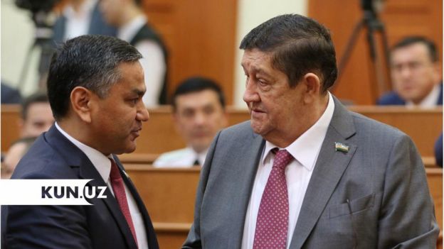 Рустам Иноятов Сенат мажлисида кўриниш берди - BBC News O'zbek