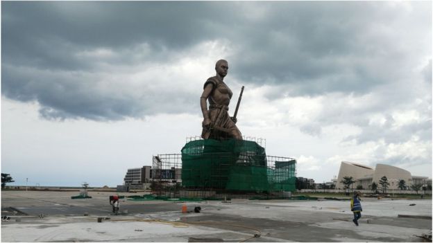 Statue de l’Amazone au Bénin : "Enfin, nous avons notre statue ...