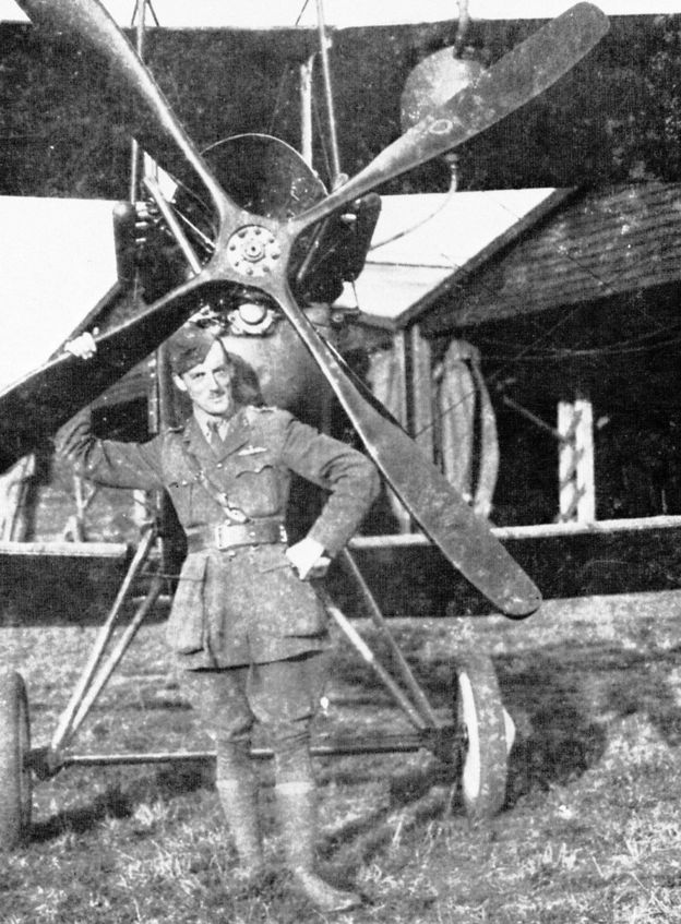 North Weald airfield: Centenary celebrates 'pivotal' RAF station - BBC News