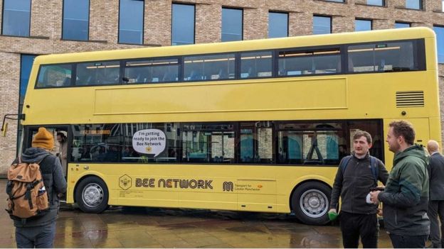 Greater Manchester's first new yellow buses hit streets - BBC News