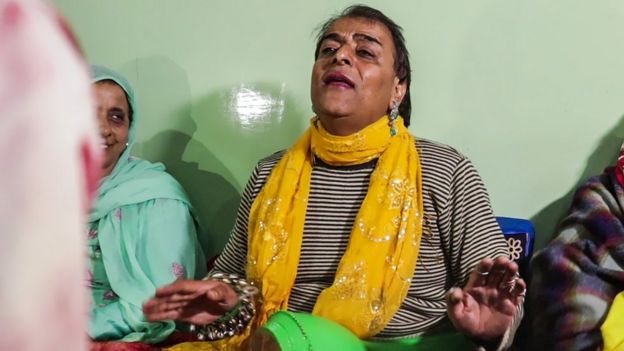 Reshma: The Kashmir trans icon who fought pain to bring joy to people ...