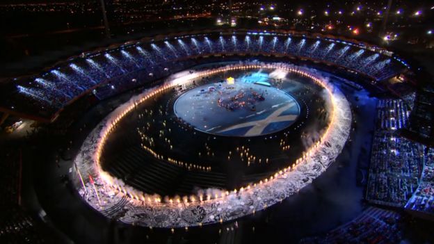 Commonwealth Games: Team Scotland leads opening event - BBC News