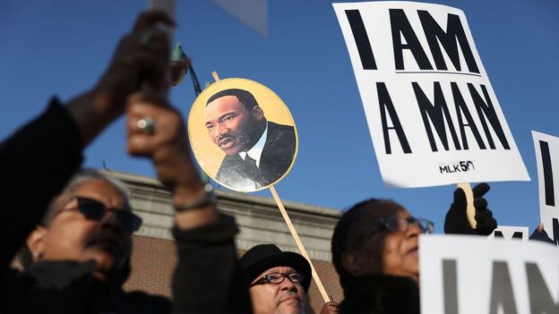 Martin Luther King's son defends controversial new headless statue ...