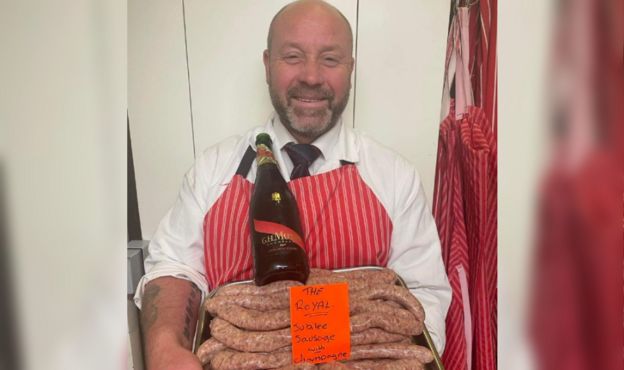 Stoke butcher pops the cork on new Jubilee sausage - BBC News