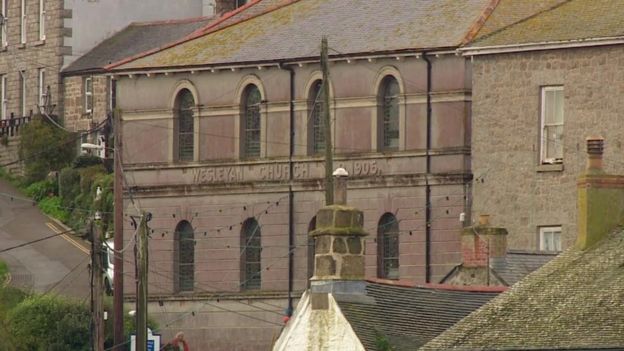 Mousehole chapel plans Sunday school sale for £500k repairs - BBC News