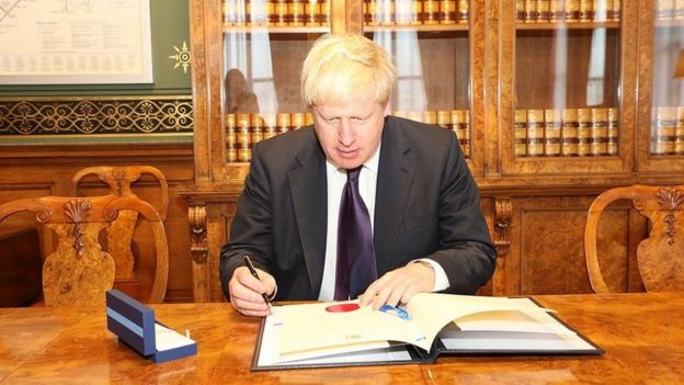 UK signs up for Paris climate agreement - BBC News