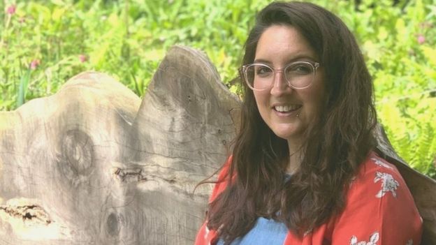 Let's talk: 'Therapy is not weak or unnecessary' - BBC News