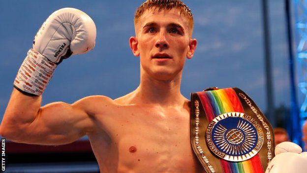 Brad Foster defends titles as boxing returns behind closed doors - BBC ...