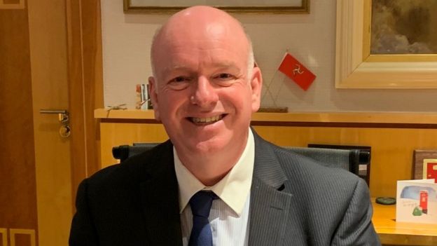 Isle of Man: Alfred Cannan elected new chief minister - BBC News