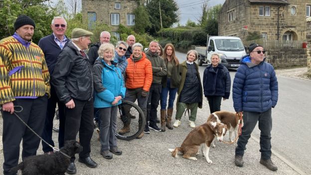 Kex Gill A59 closure causing road chaos in Askwith - villagers - BBC News