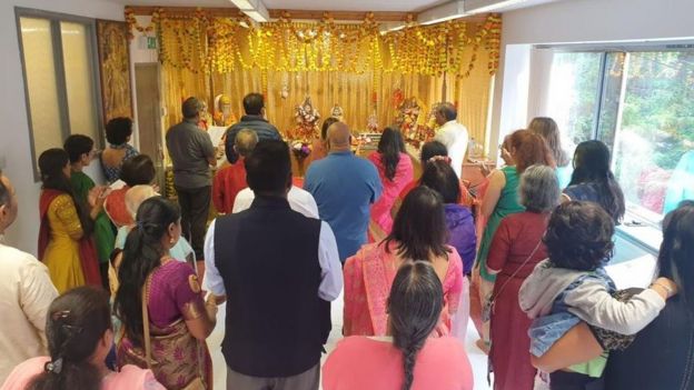 Swindon Hindu Centre opens new home after string of break-ins - BBC News