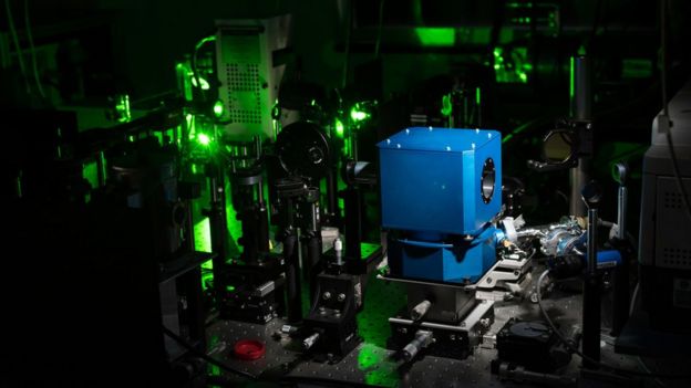 Supercondutores: o material que promete uma revolução energética - BBC ...