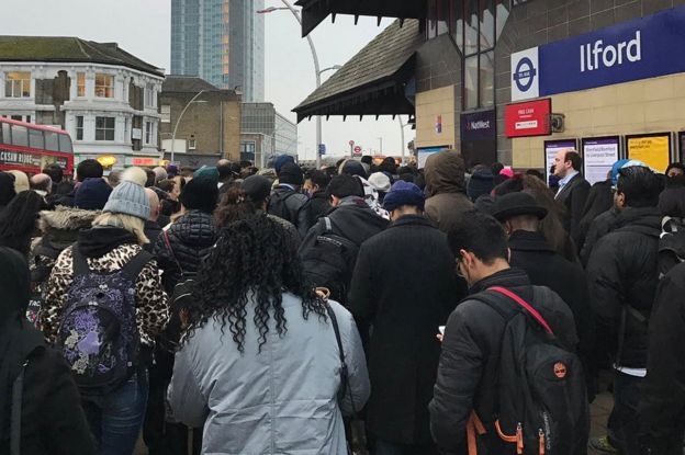 Tube strike on Central and Waterloo and City lines ends - BBC News