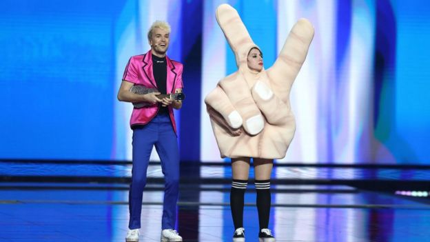 Eurovision 2021 in pictures: The best of the ceremony - BBC News