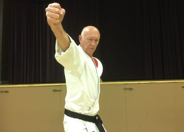 Grandad who earned karate black belt at the age of 74 - BBC News