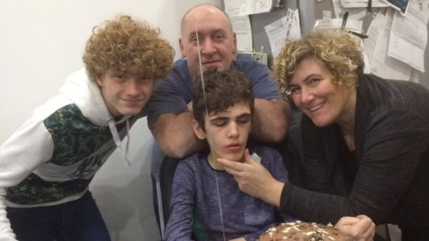 The children living with the world's rarest diseases - BBC News