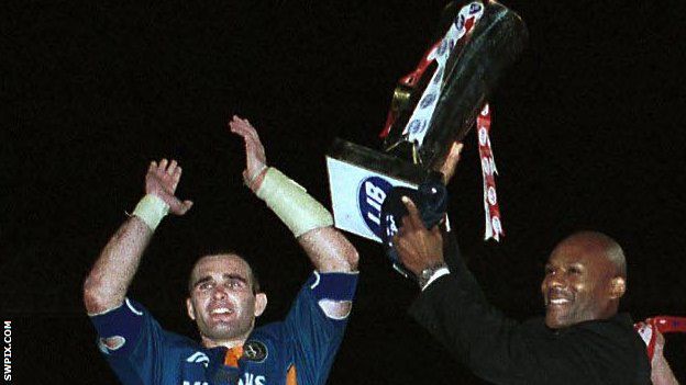 Ellery Hanley: Legend to coach Combined All-Stars v England in World ...