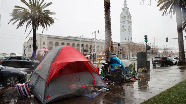 California’s homeless battle floods and storms - BBC News