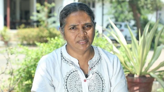 மே தினம்: மலக்குழி தொழிலாளர்கள் துயர் தோய்ந்த தங்கள் கதைகளை ...