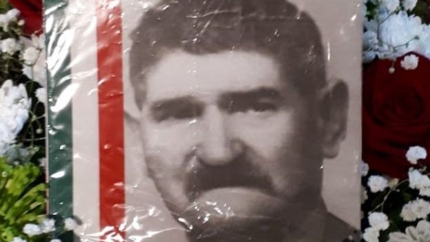 Service held for Italian war internee in Ballycastle - BBC News