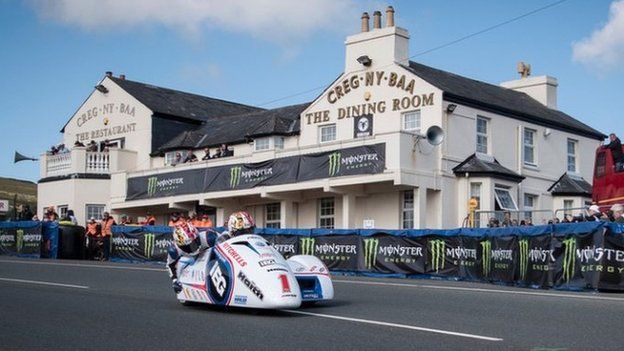 Isle of Man TT 2017: Ben and Tom Birchall win and set new lap record ...