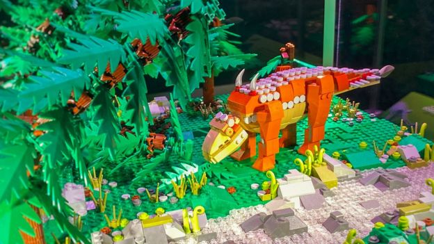 Brick Dinos: Lego dinosaurs go on display in Norwich - BBC News