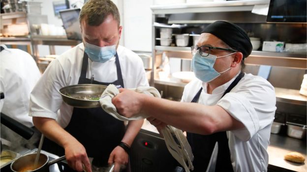 Where have all the UK workers gone? - BBC News