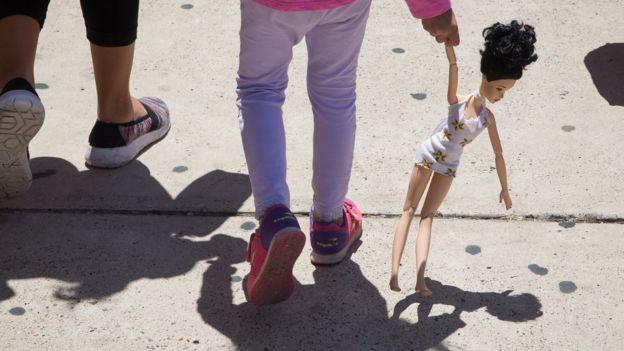 Migrant children in the US: The bigger picture explained - BBC News