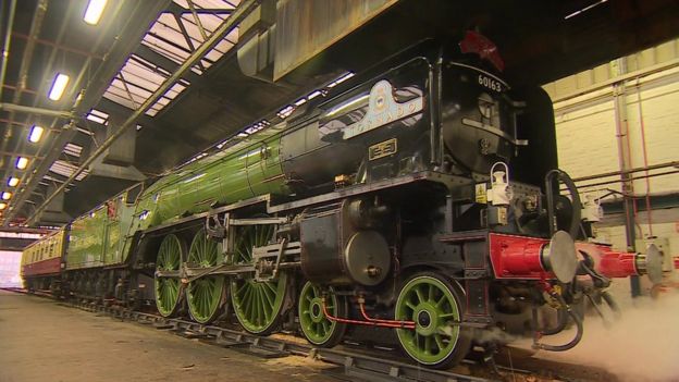 Steam locomotive breaks down on excursion - BBC News