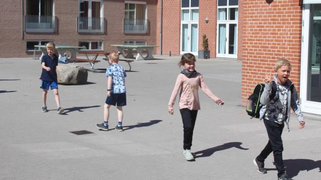 How reopened schools in Denmark keep children safely apart - BBC News