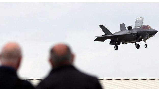 F-35 fighter jets to arrive at RAF Marham within weeks - BBC News