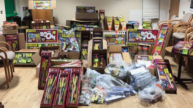 Firework attacks: PSNI warning over illegal fireworks - BBC News