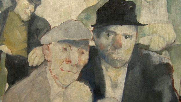 Boxer's family 'astounded' by huge art portfolio - BBC News